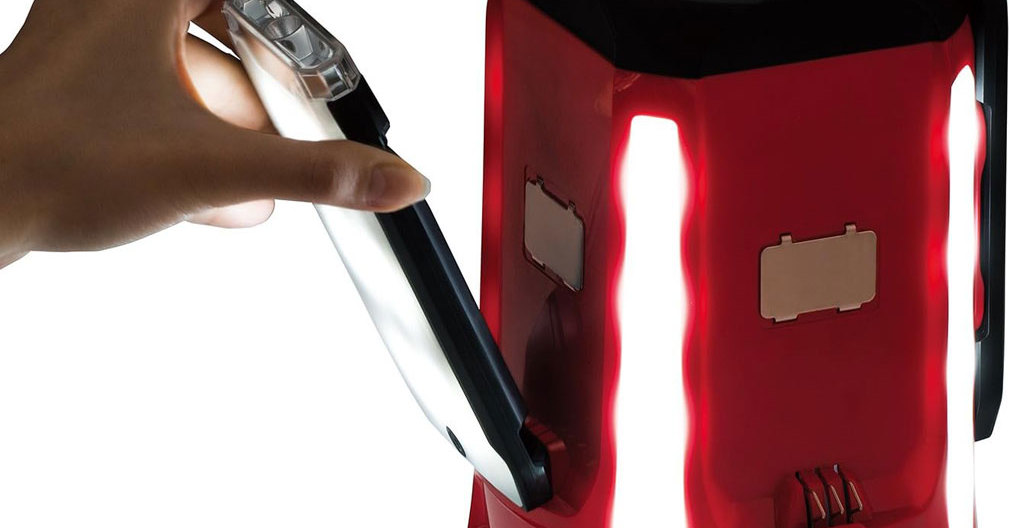 今売れている「LEDランタン」おすすめ3選＆ランキング “コールマン”のマルチパネルランタンが優秀！ 防水性やパネルの分離、充電機能搭載で非常 ...