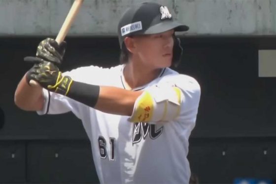 育成出身22歳「貫禄えぐい」 “落ちない打球”で2軍2冠…衝撃の打撃に「度肝抜かれた」 (Full-Count／フルカウント)