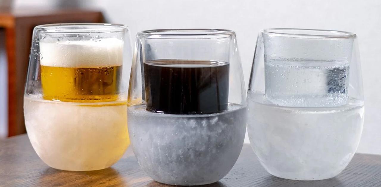 氷が溶けて味が薄まるのイヤな人に。ジェル入りグラスでずっとキンキン (ギズモード・ジャパン)