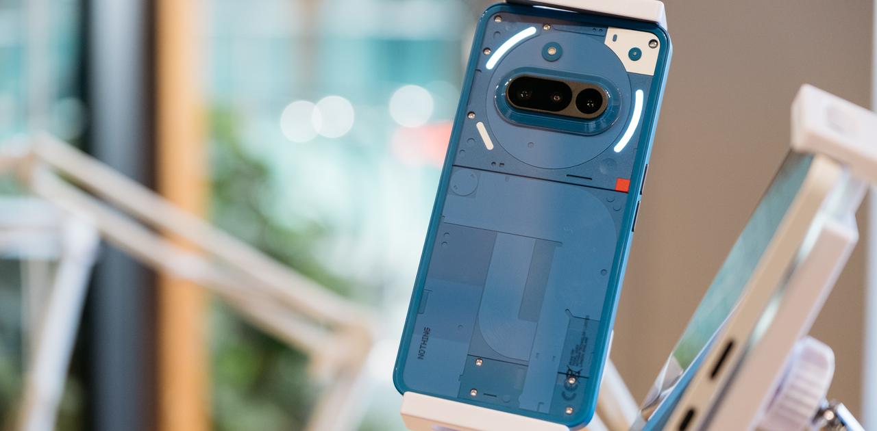 5万円台とは思えない充実感。Nothingから「Phone (3a)」がやってきた (ギズモード・ジャパン)