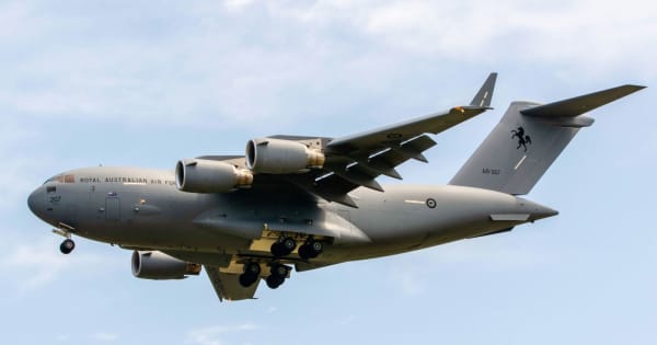 オーストラリア空軍のC17輸送機 嘉手納基地に飛来 P8哨戒機の機材回収か (沖縄タイムス＋プラス)