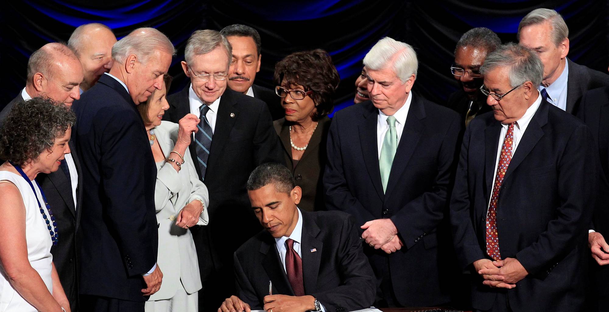 金融規制改革法見直し、危機時代の終幕告げる