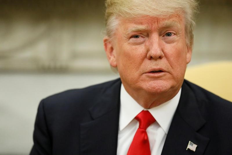 トランプ氏、元顧問の議会証言求める ロシア疑惑巡り