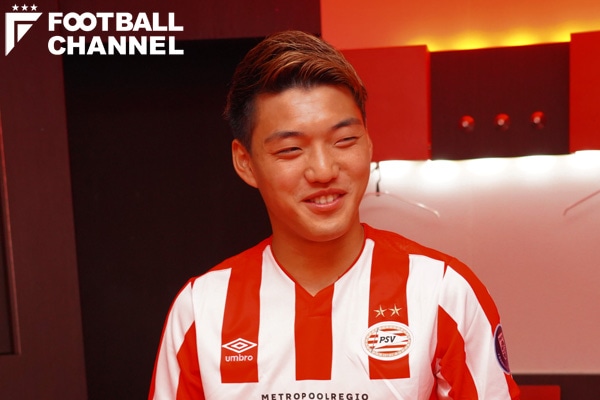 PSV・堂安律にちらつくロッベンの面影。「2桁」得点を掲げた理由と越えた先にあるものとは？ (フットボールチャンネル | サッカー情報満載！)