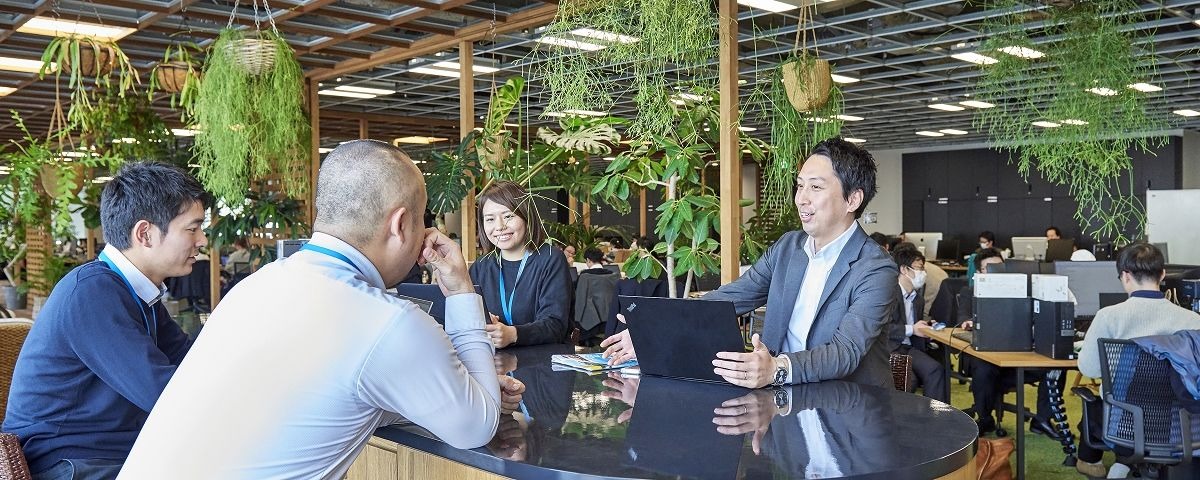 株式会社Looop｜INITIAL