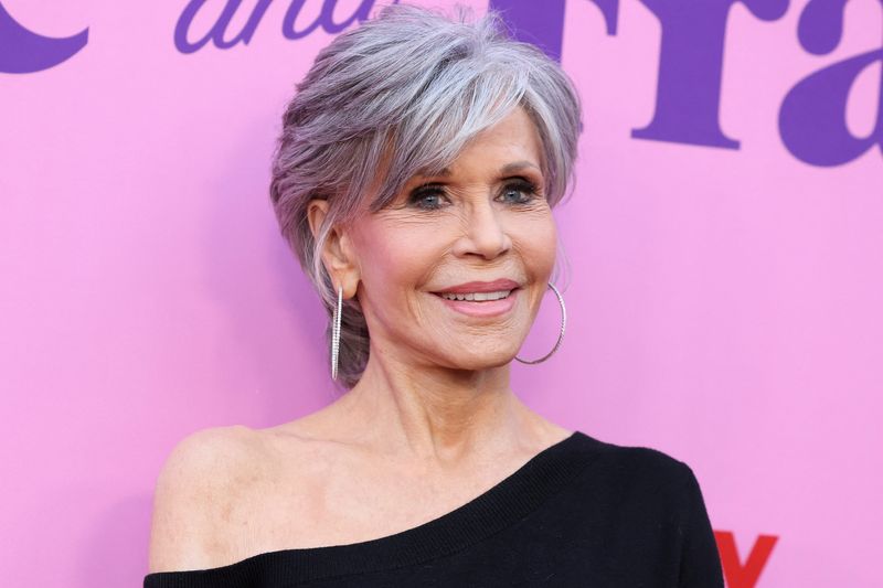 米俳優j・フォンダさん、がん公表 「治療可能」