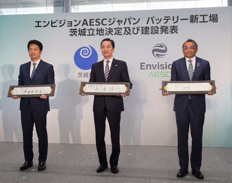 電池大手AESC、生産拡大で資金調達模索 投資家も募る＝社長