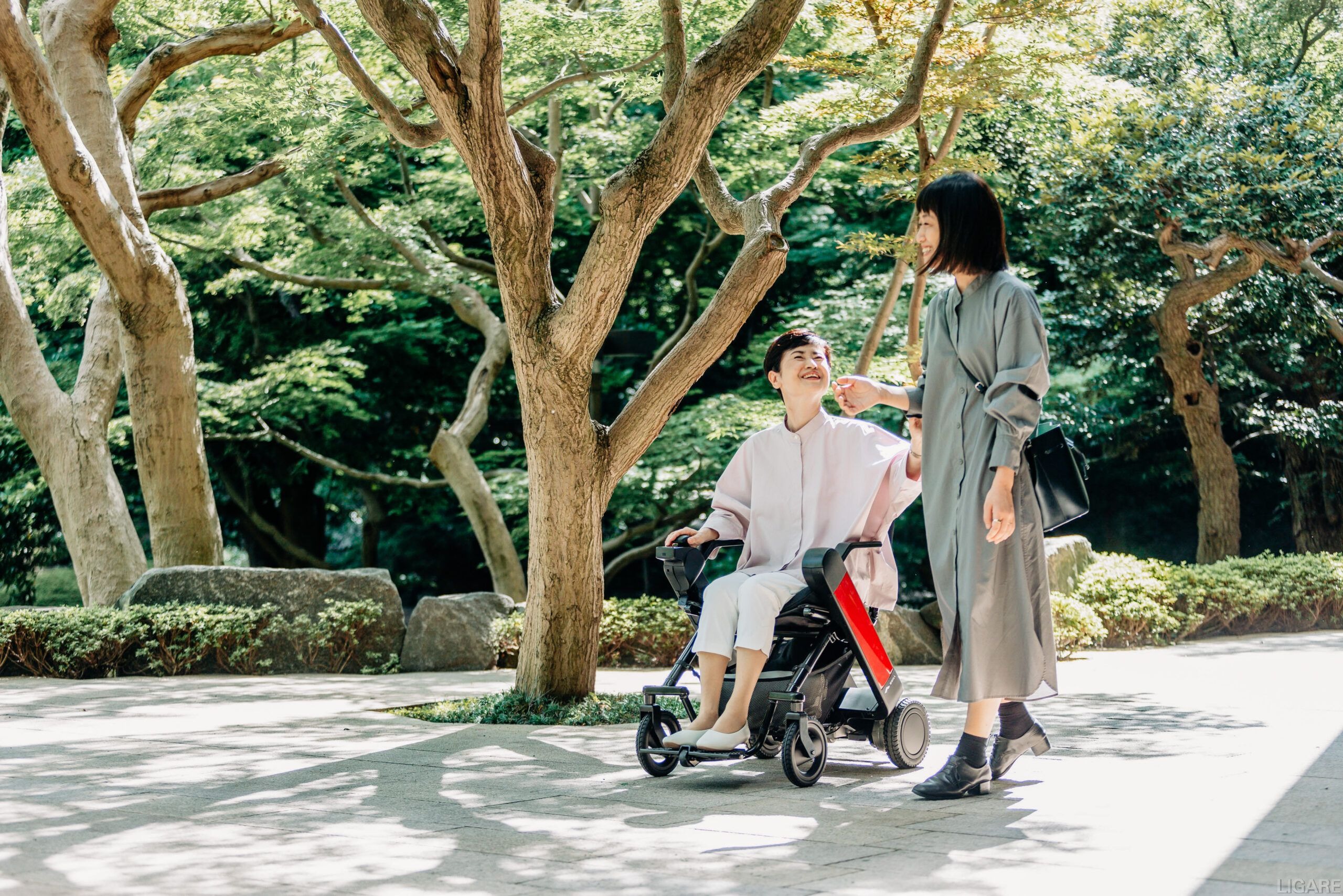 WHILL株式会社 - INITIAL