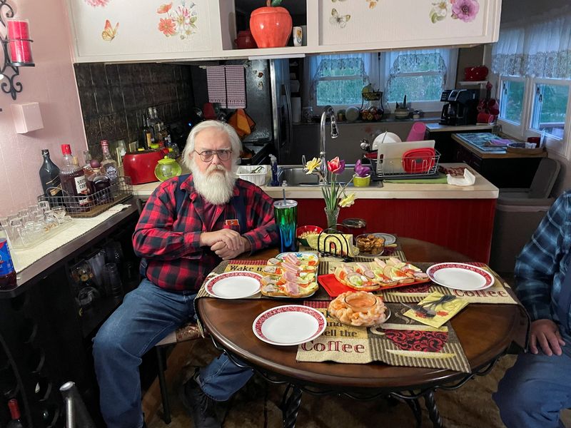 焦点：共和党支持のウクライナ系米国人、大統領選で苦渋の選択