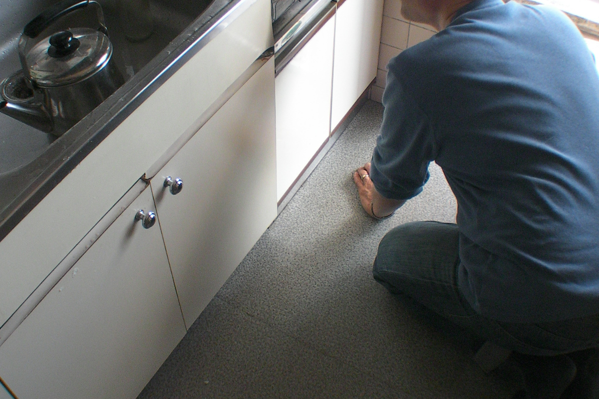 【動画】妻が燃やした夫からのプレゼント (NewSphere)