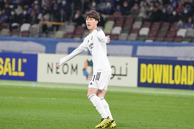 甲府を破った蔚山のMF江坂任が語ったJ2チームの躍進ぶりと韓国と日本の違い「ACLで重要なのは...」 (サッカーダイジェストWeb | 専門3誌のオリジナル記事が満載！)